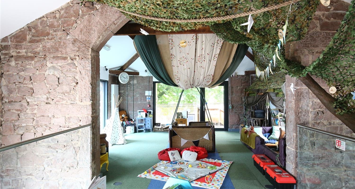 The Storybarn - The Reader